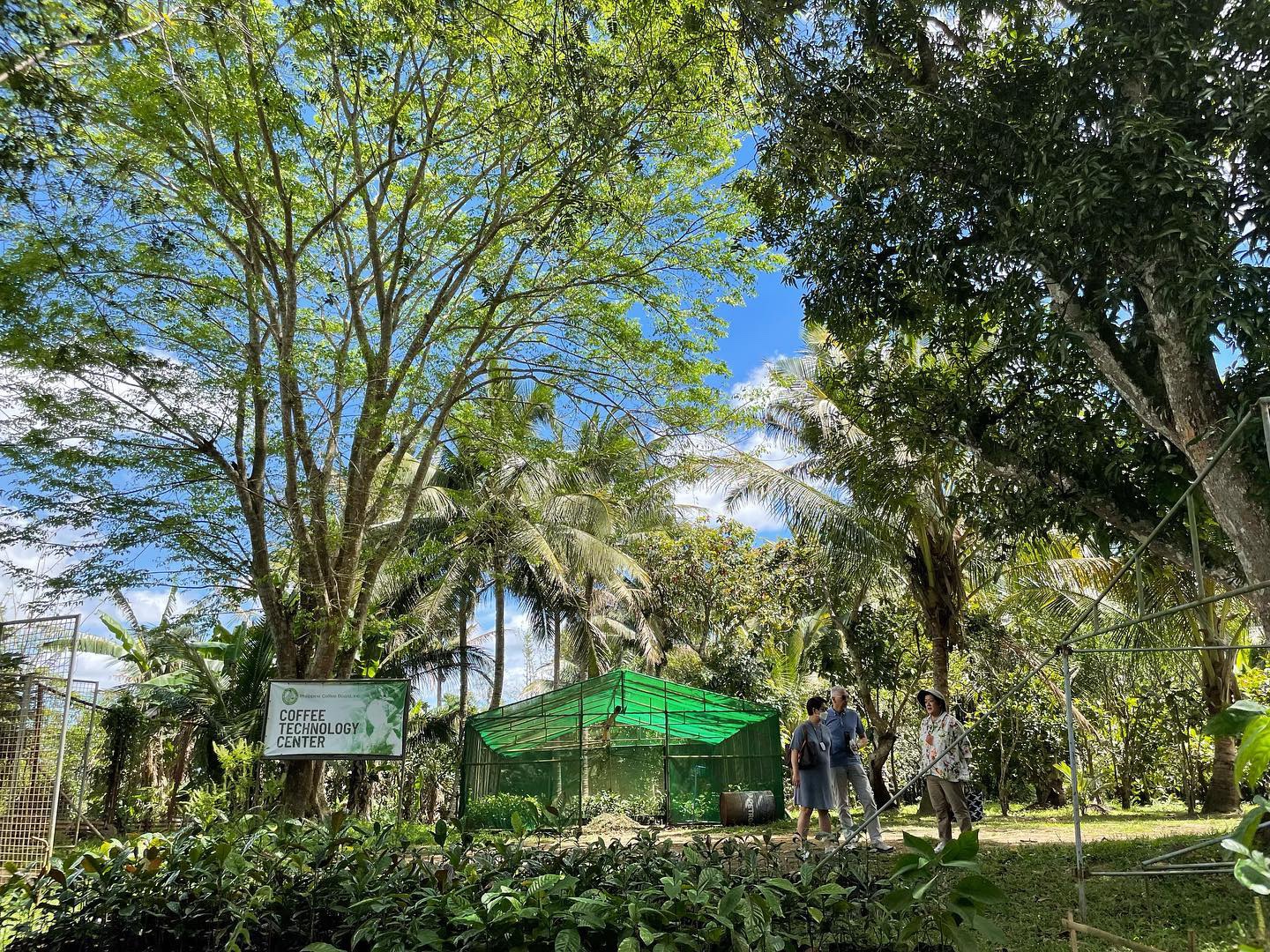 pcbi farm tour 2 – TravellingPeoples.com